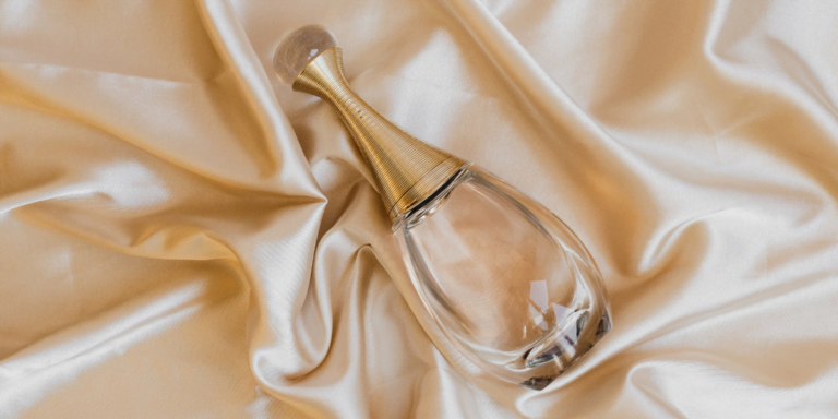 The Ultimate Guide to Fragrance Notes: How Perfumes Are Built, Why They ...