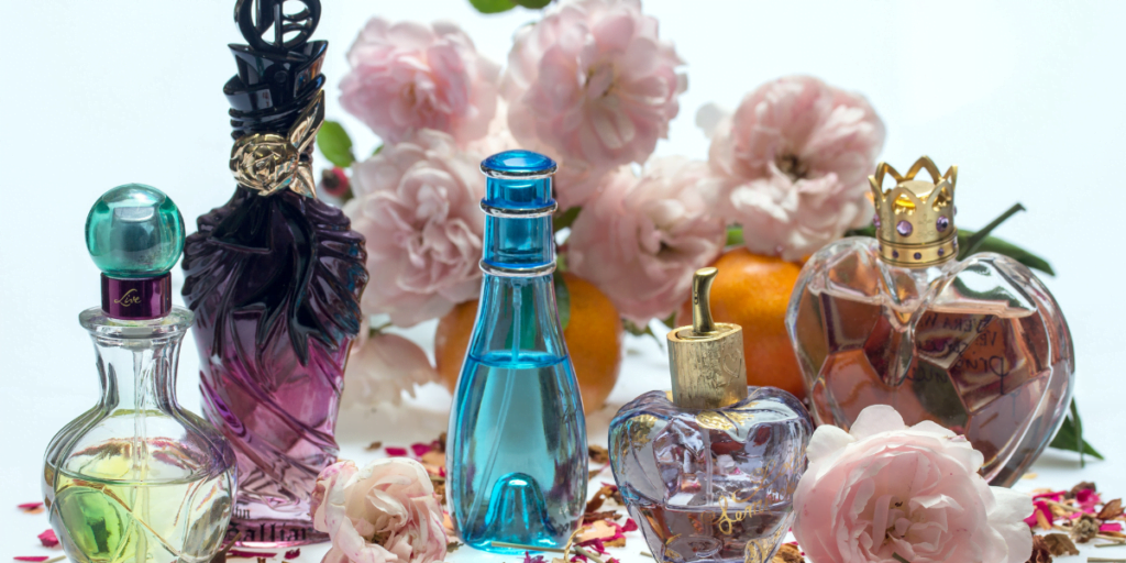 Exploring the fascinating composition of fragrances - from top to base ...