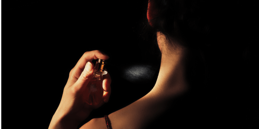 Difference Between Fragrance, Aroma & Scent